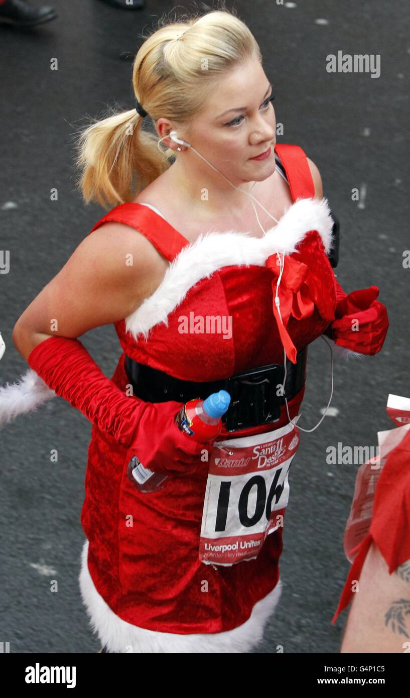 Santa Dash - Liverpool Stock Photo - Alamy