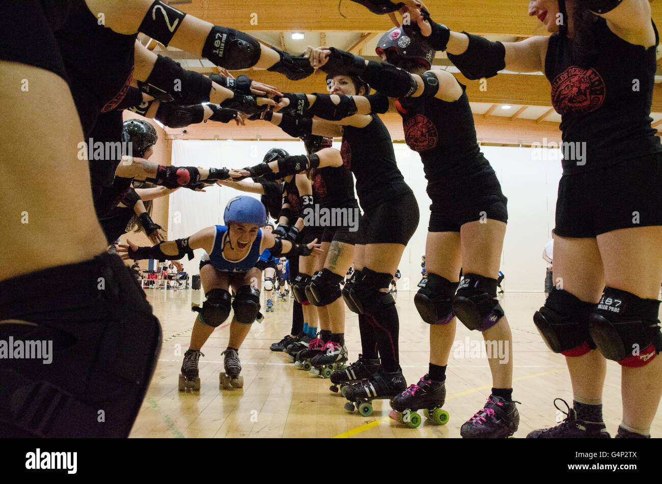 Madrid, Spain. 18th June, 2016. A player of Paris Rollergirls C passing ...