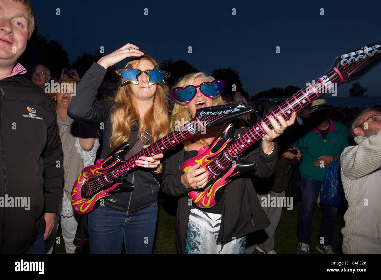 Windermere, Cumbria, UK. 18th June, 2016.Charity gig the Glebe on the ...
