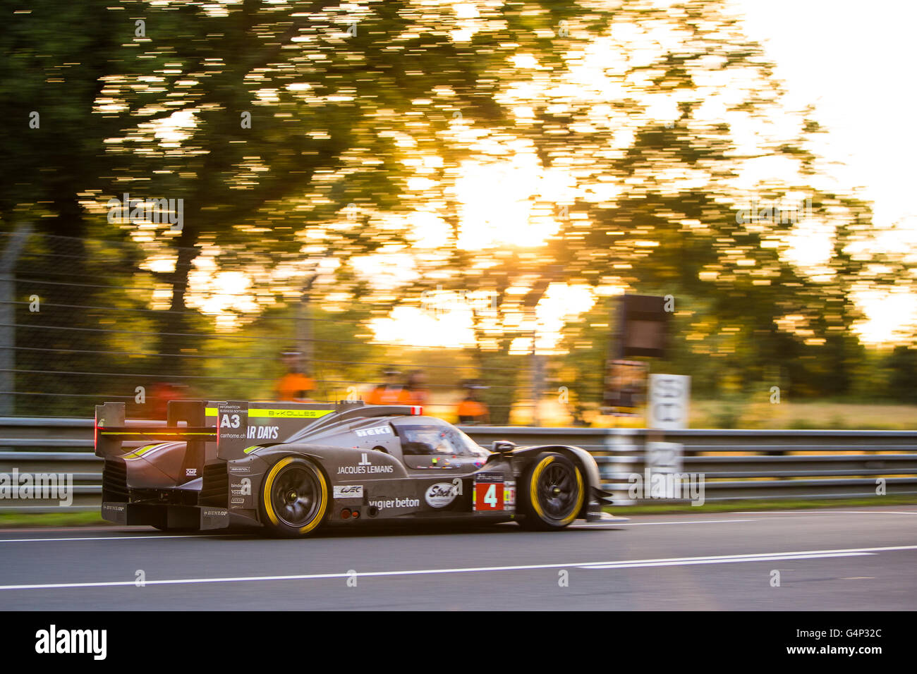 24 hours at le mans sunset hi-res stock photography and images - Alamy