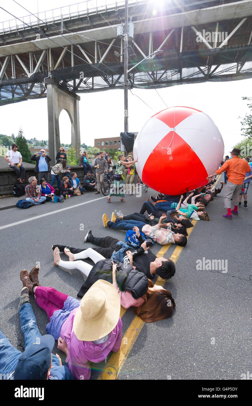 Seattle, Washington, USA. 18th June, 2016. Summer Solstice Parade and ...