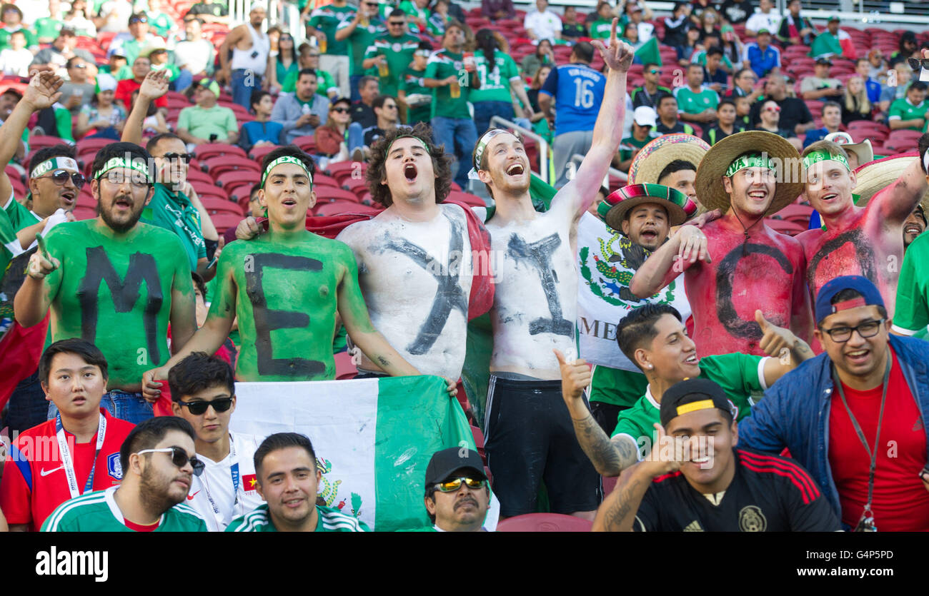Santa Clara, USA. 18th June, 2016. Fans of Mexico cheer ahead of the ...