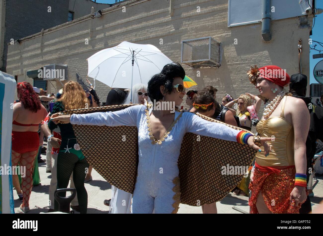 Coney Island, New York, USA. 18th June, 2016. mermaid parade coney ...