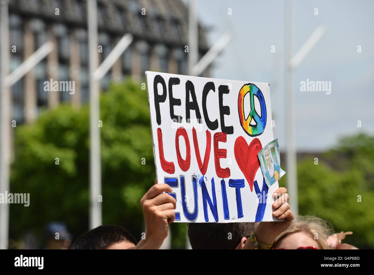 Parliament Square, London, UK. 19th June 2016. Guinness World Record ...