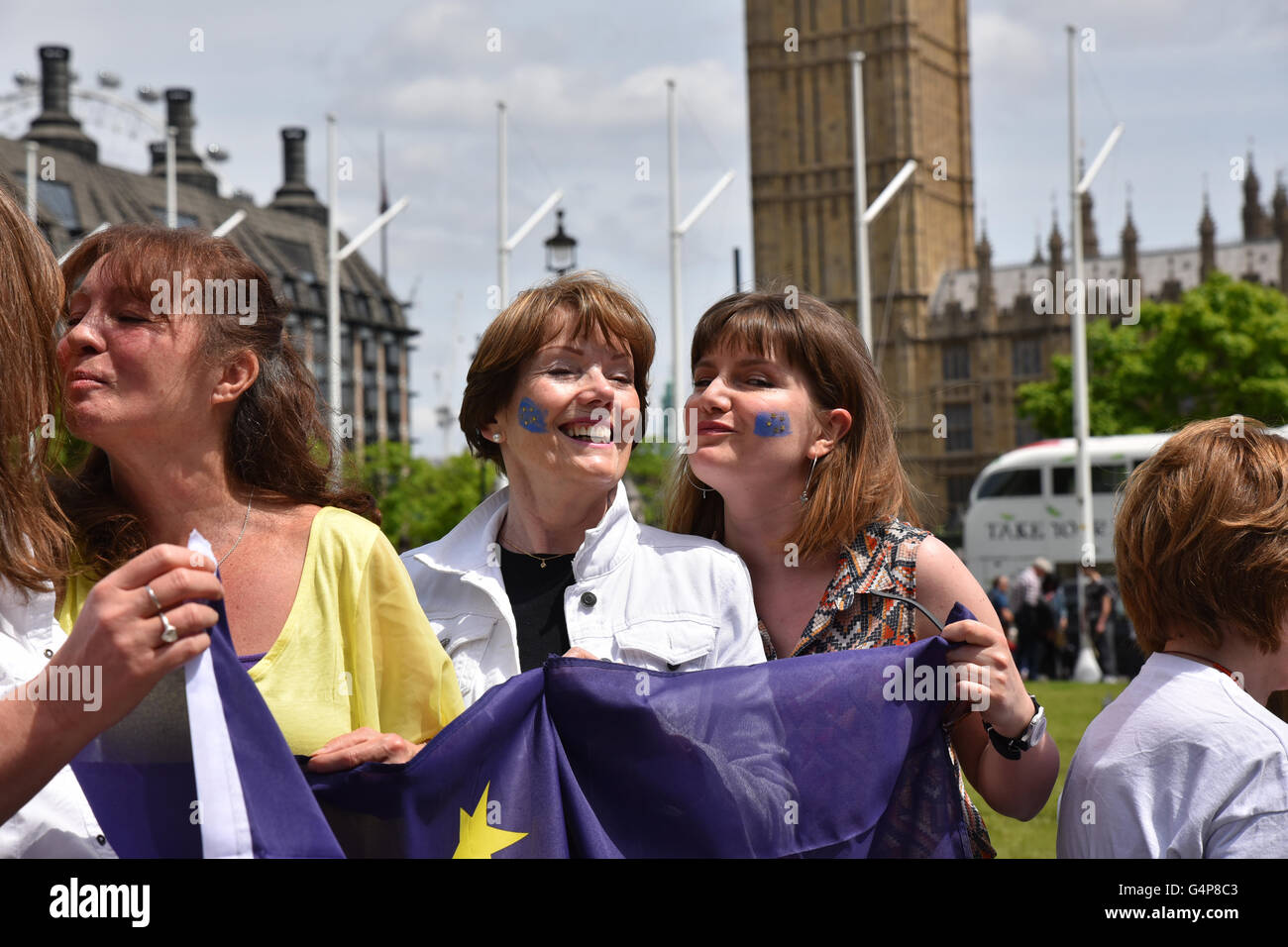 Parliament Square, London, UK. 19th June 2016. Guinness World Record ...
