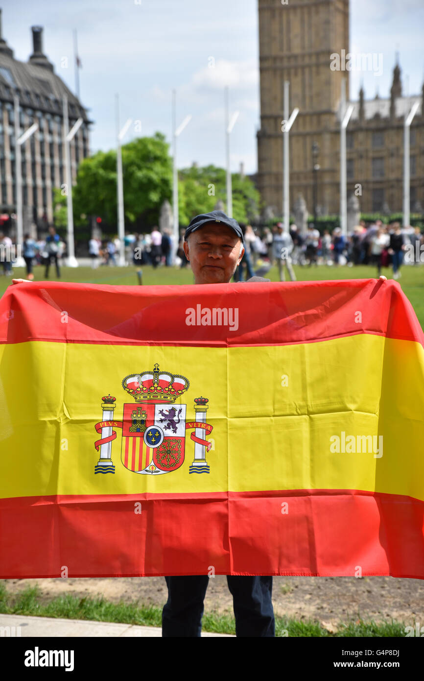 Parliament Square, London, UK. 19th June 2016. Guinness World Record ...