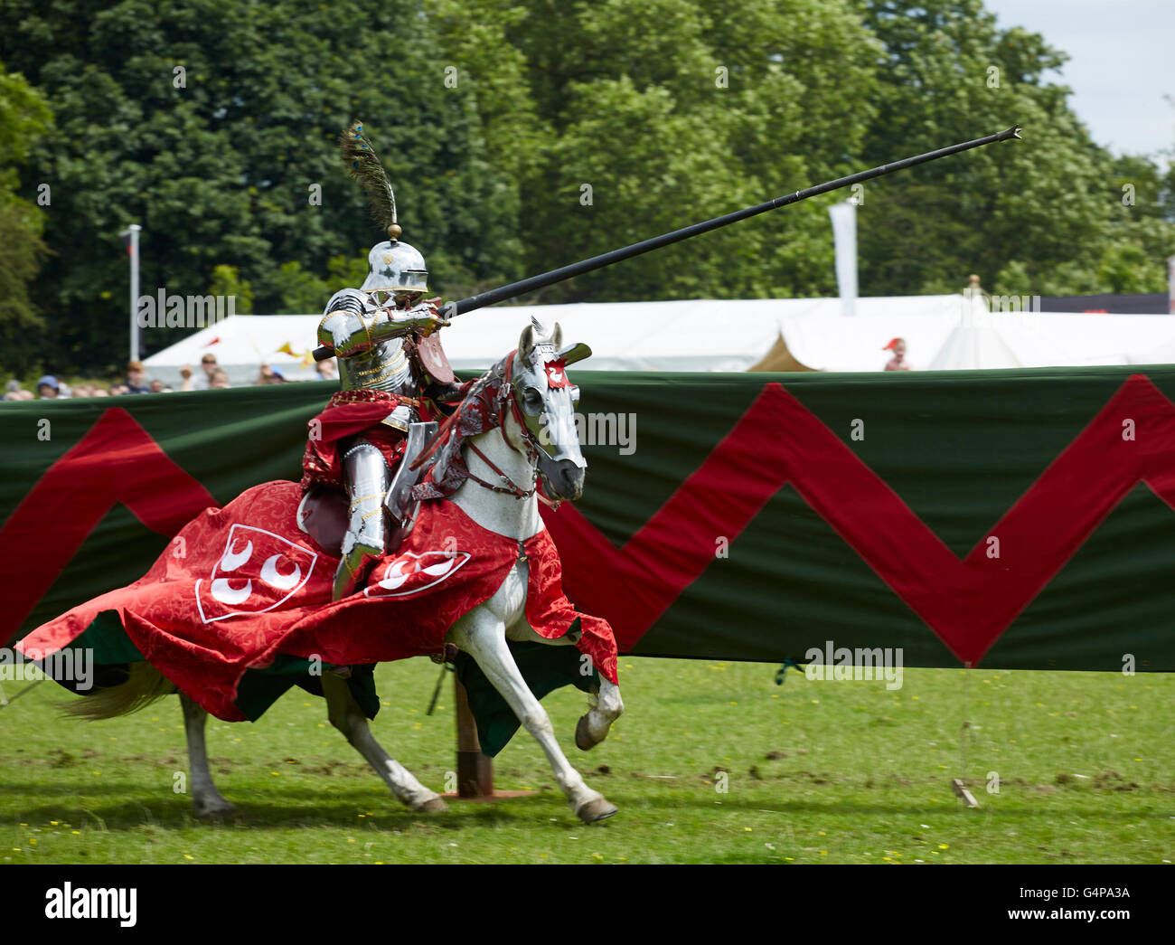 Medieval joust hi-res stock photography and images - Alamy