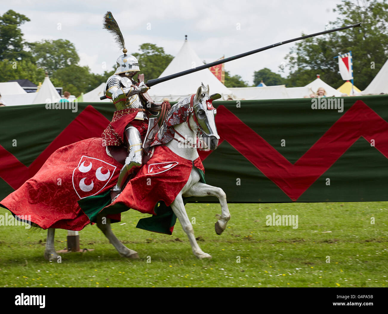 Grand medieval joust at eltham palace hi-res stock photography and ...