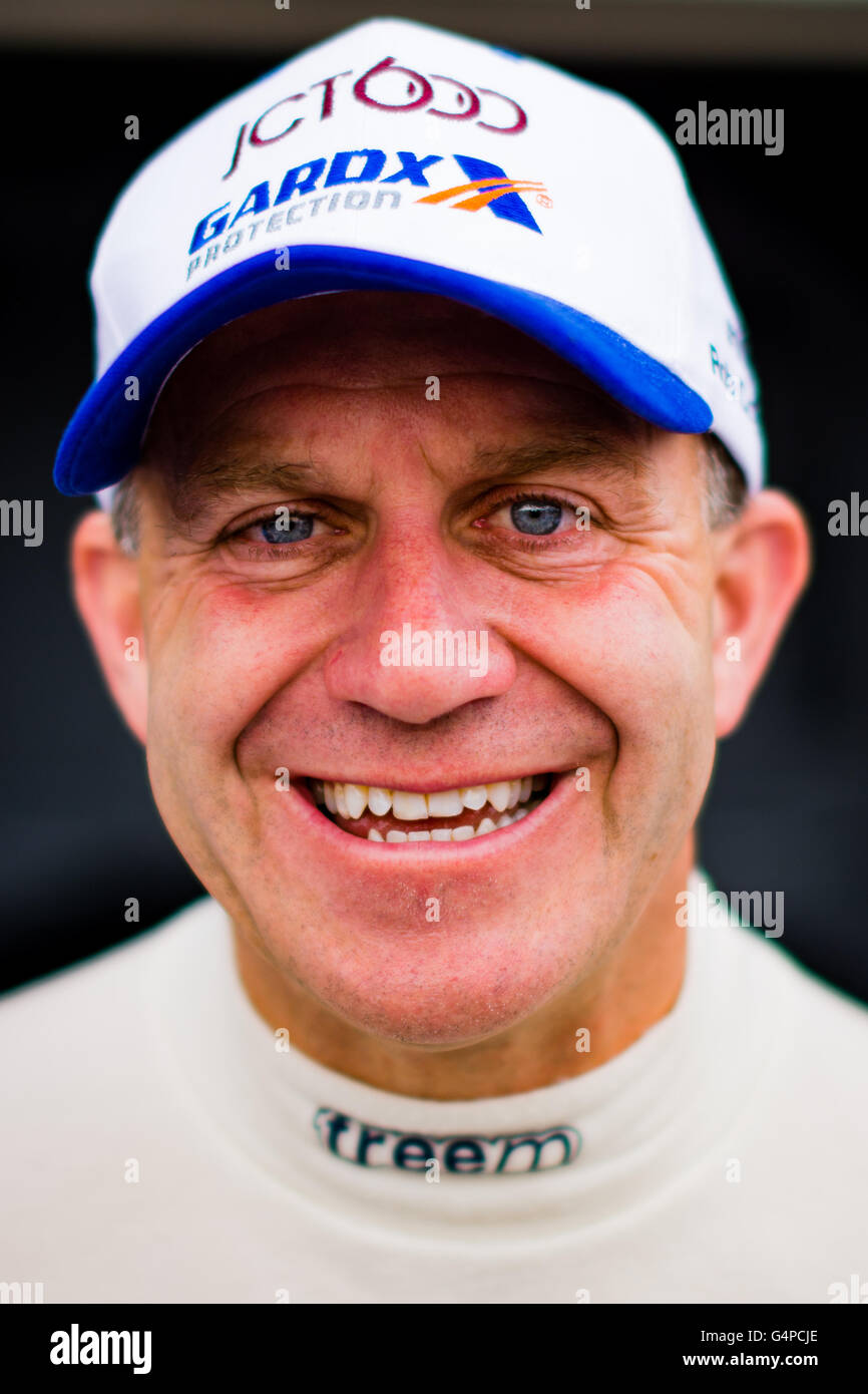 Dalton-On-Tees, North Yorkshire, UK. 19th June, 2016. BTCC racing ...