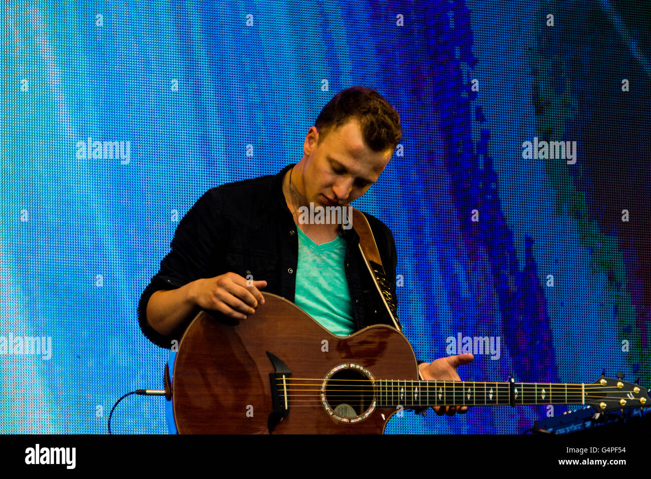 Kiel, Germany. 19th June, 2016.The singersongwriter Joris performs with ...
