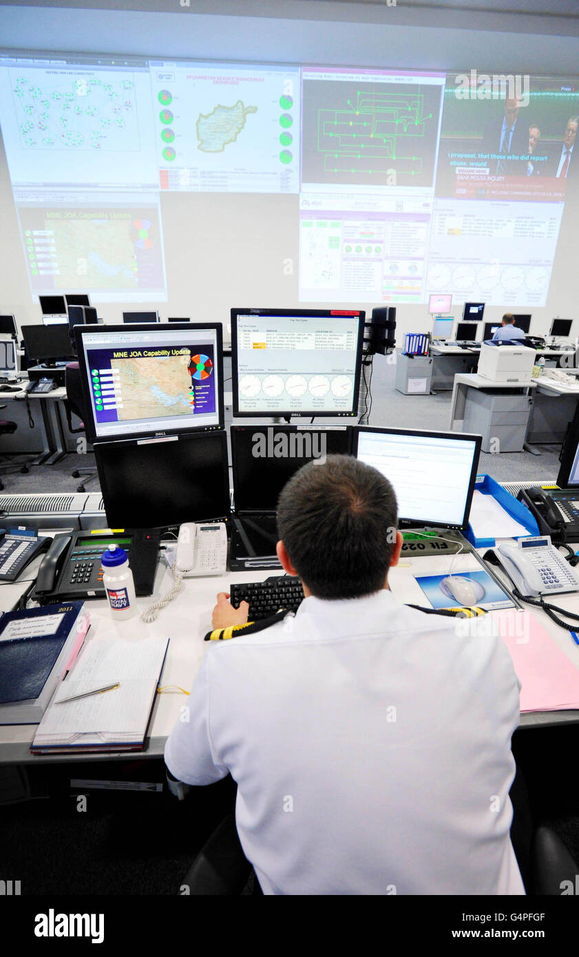 Global Operations Security Control Centre Stock Photo - Alamy