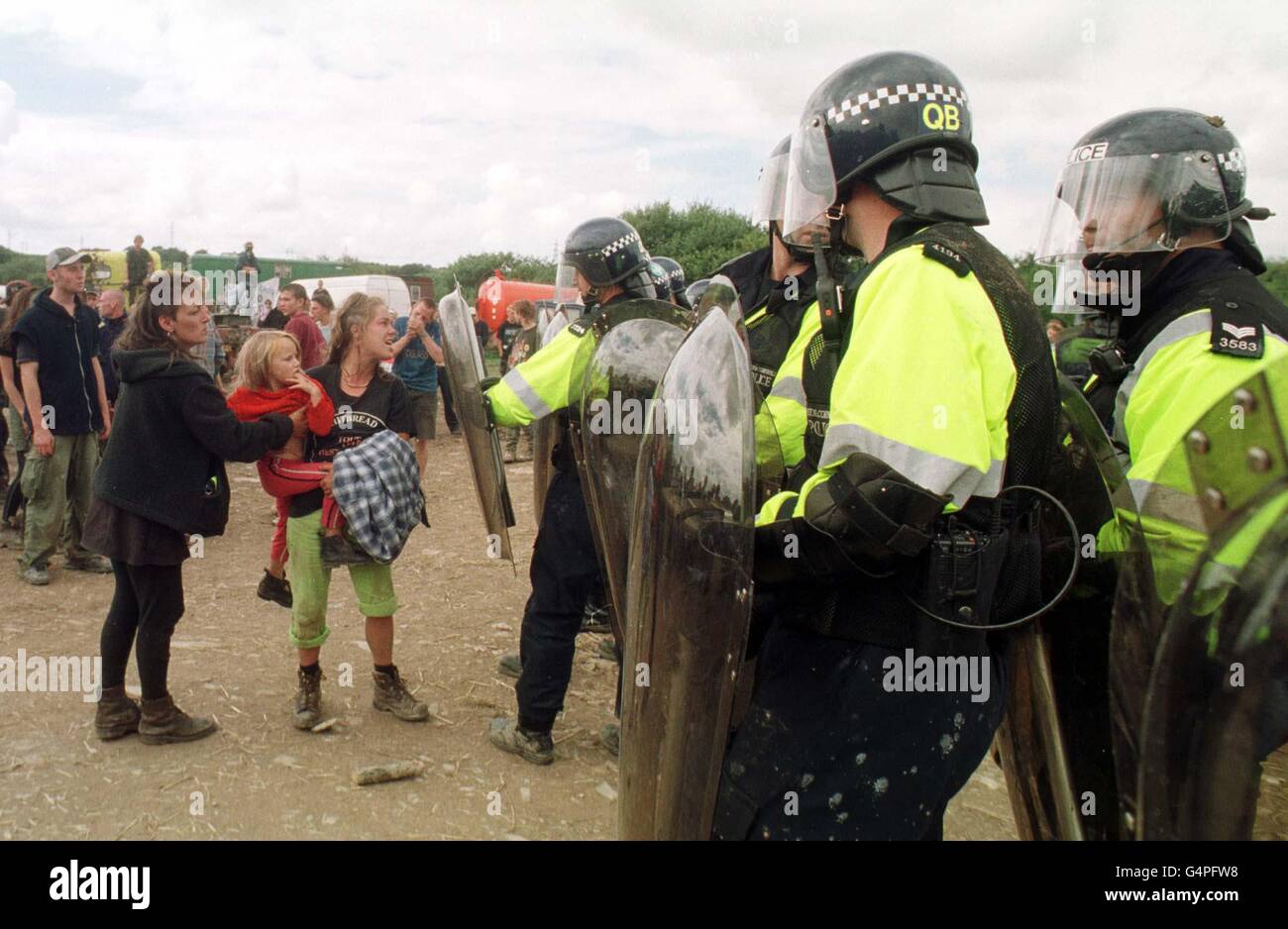 Solar eclipse police hi-res stock photography and images - Alamy