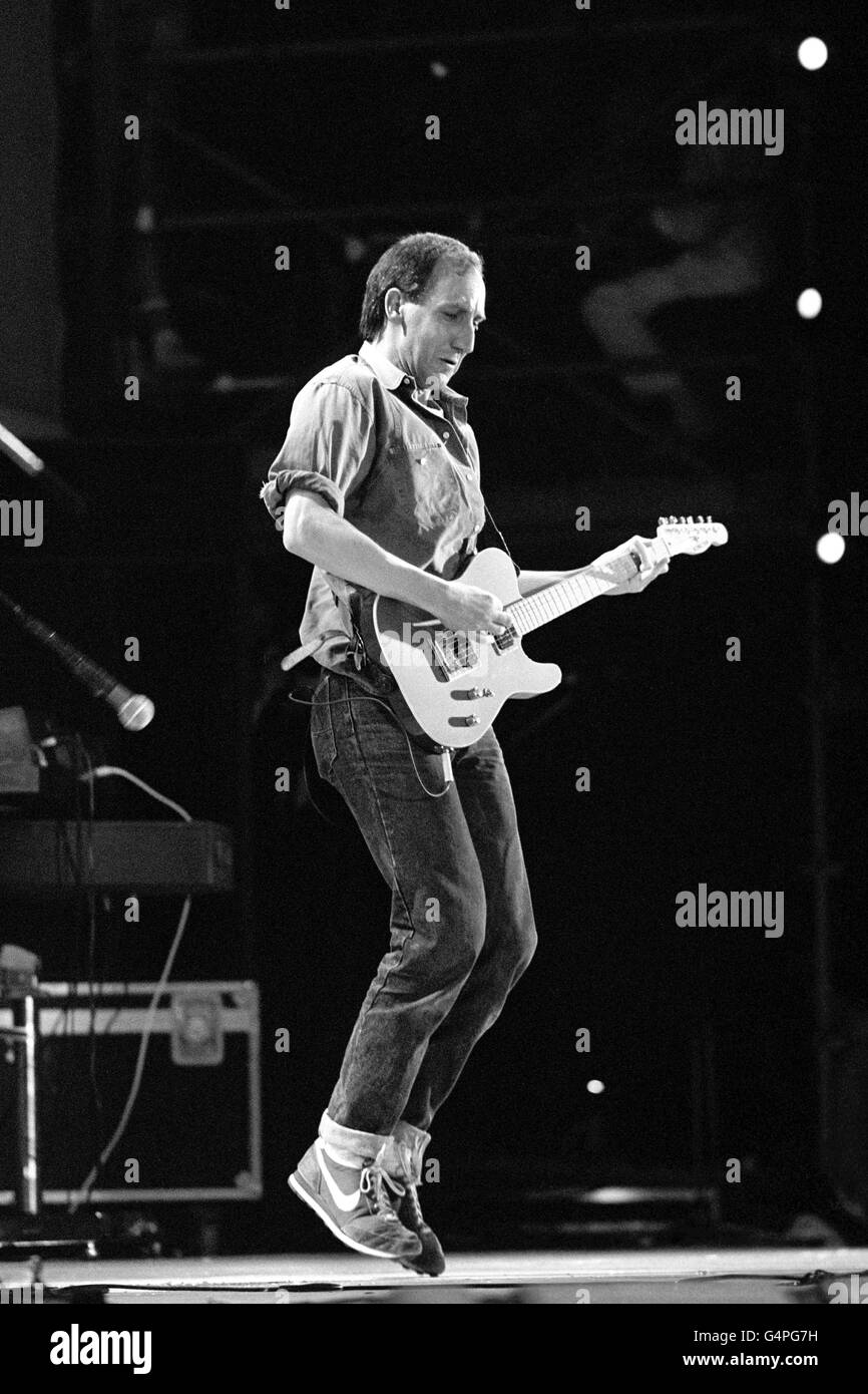 Music - Live Aid Concert - Wembley Stadium Stock Photo - Alamy