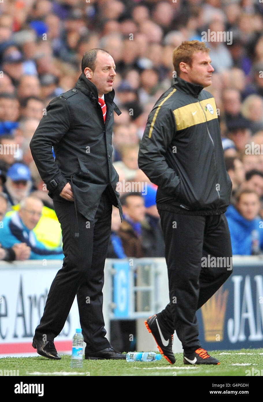 Barnsley manager keith hill hi-res stock photography and images - Alamy