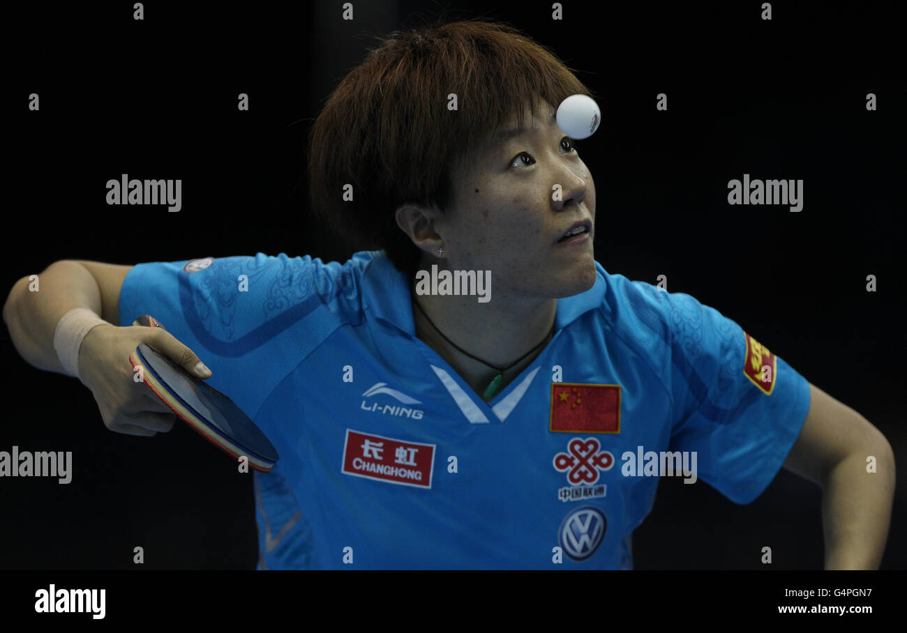China's Yan Guo during her quarter final win over Singapore's Yuegu ...