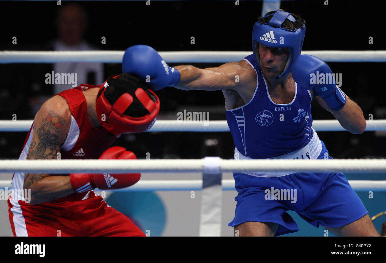 Ireland's Kenneth Egan in action against Australia's Damien Hooper ...
