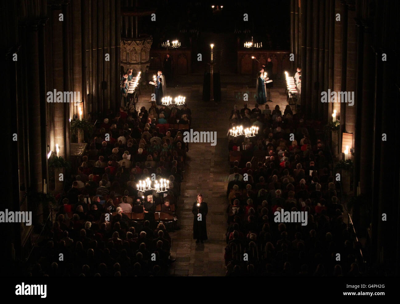 Salisbury cathedral advent procession hi-res stock photography and ...