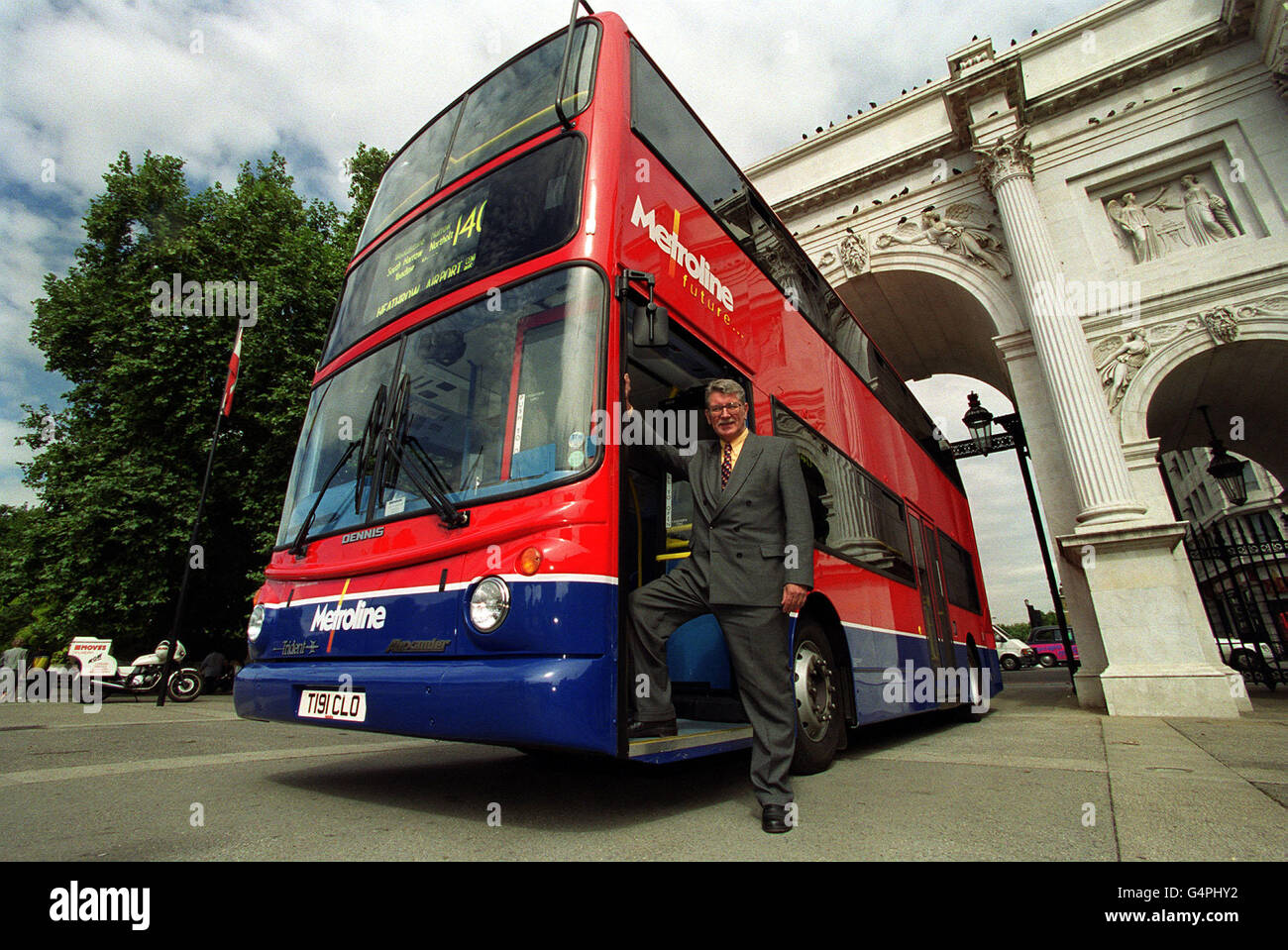 Trident buses macdonald hi-res stock photography and images - Alamy