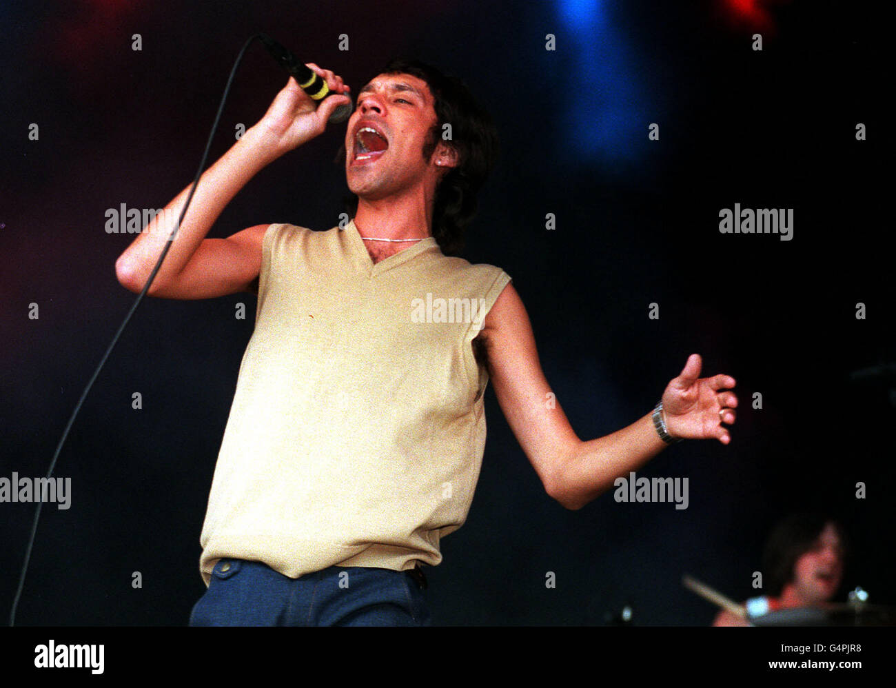 Shed seven band hi-res stock photography and images - Alamy