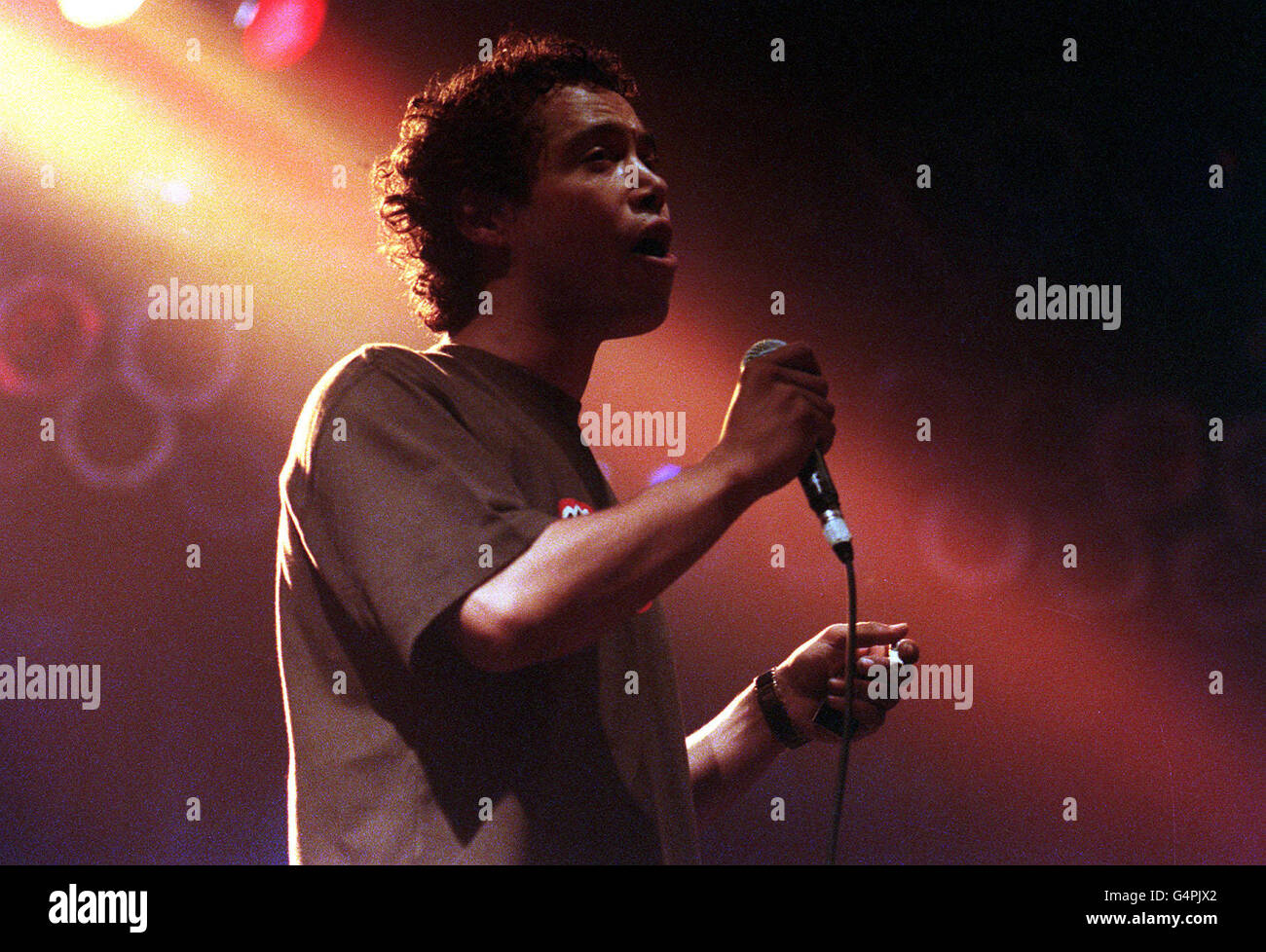 The singer Finley Quaye performing on stage to a 10,000-strong crowd at ...