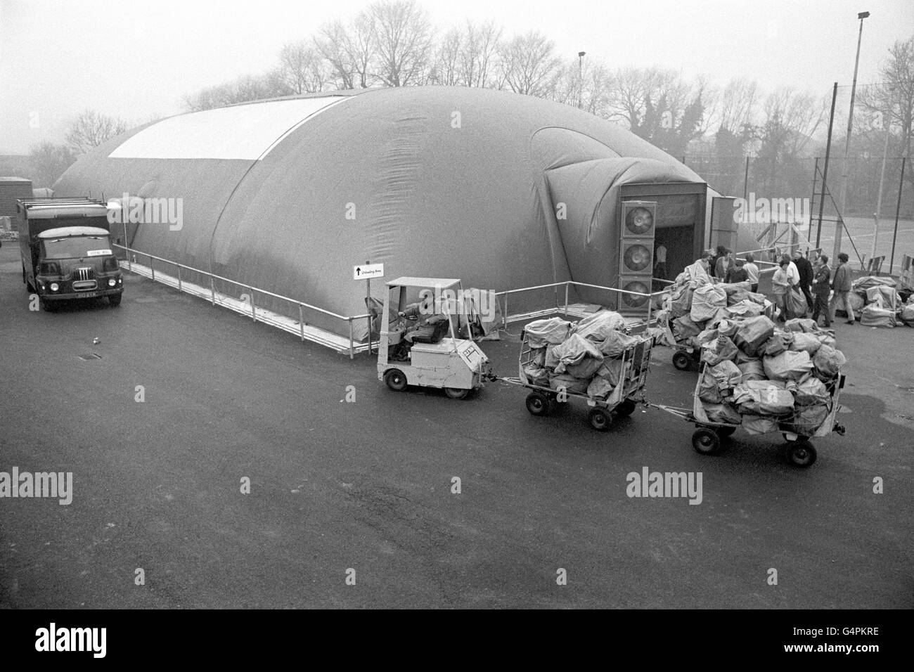 Inflatable sorting office hi-res stock photography and images - Alamy