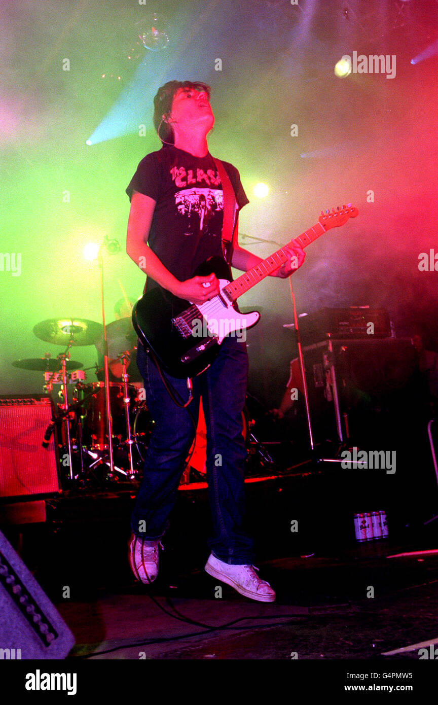 Elastica band hi-res stock photography and images - Alamy