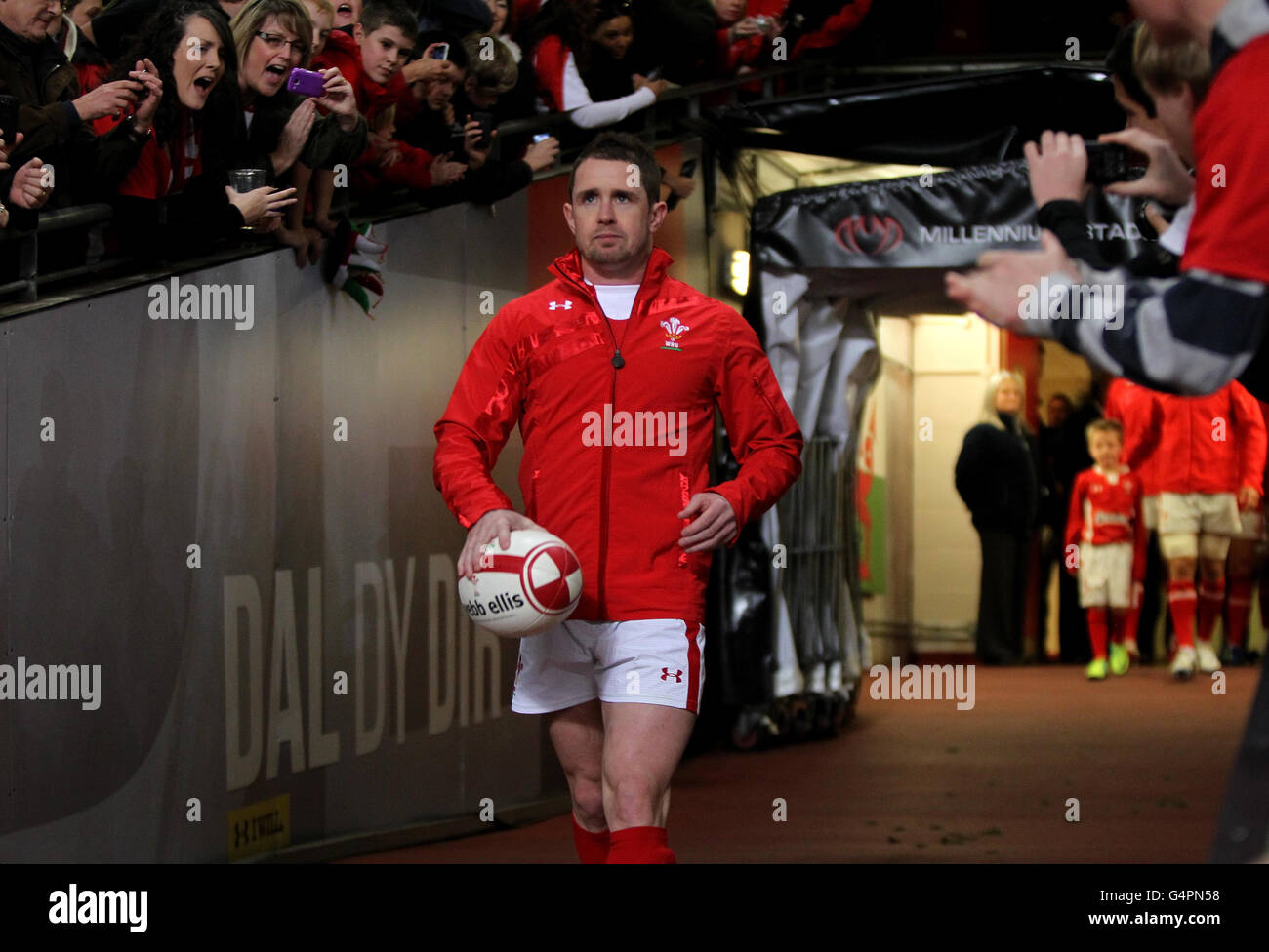 Wales rugby international shane williams hi-res stock photography and ...