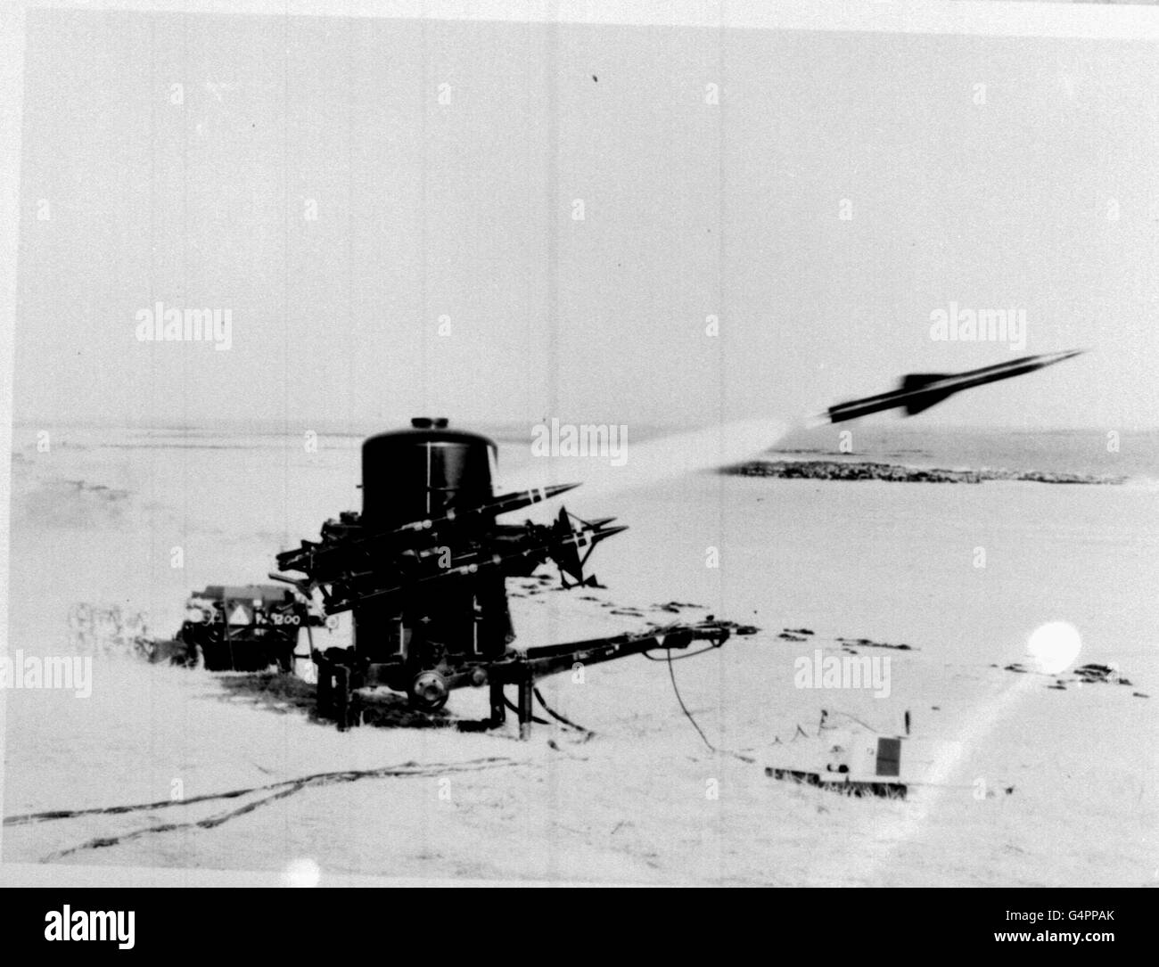 Rapier missile hi-res stock photography and images - Alamy