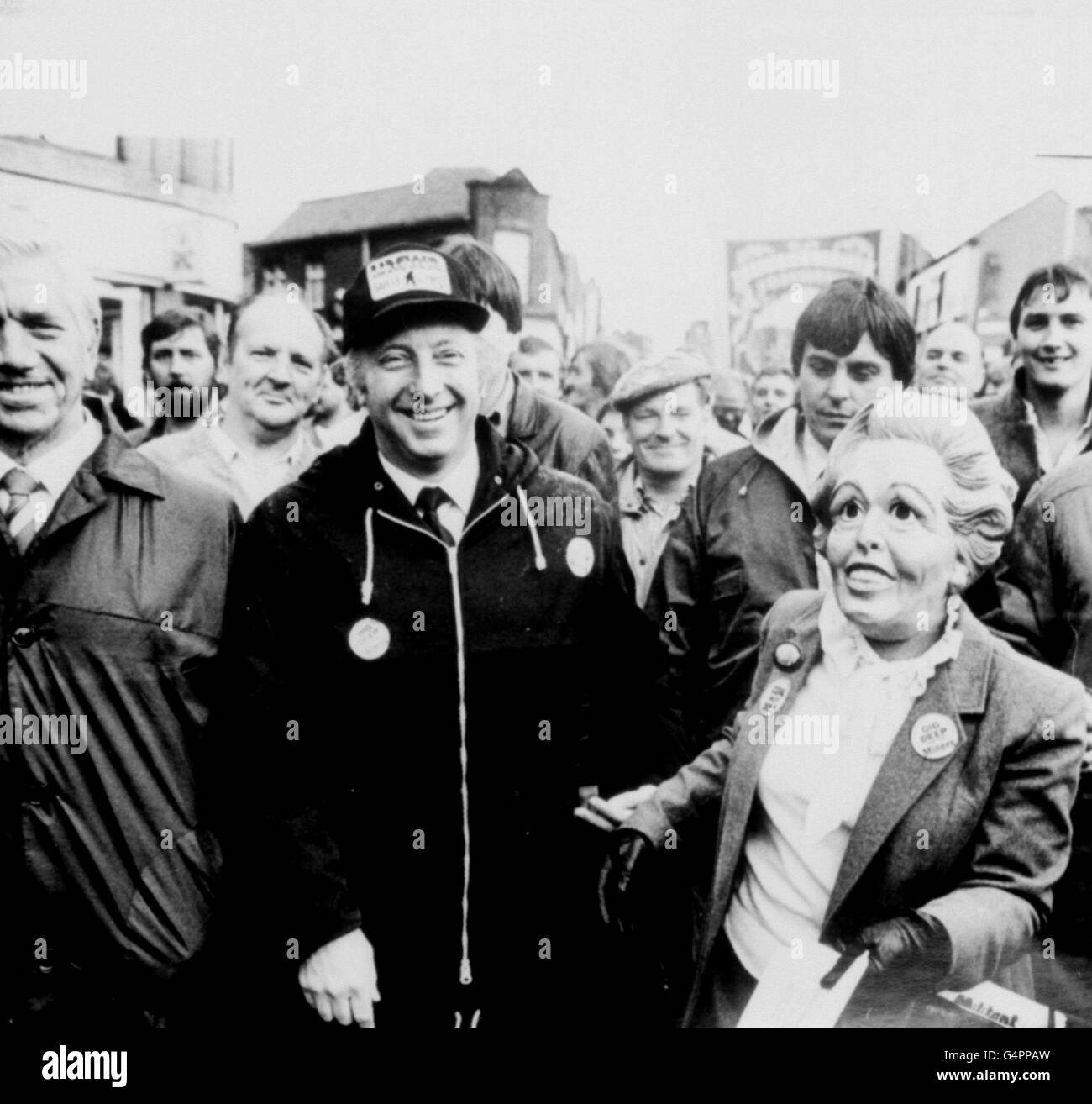 Miners leader Arthur Scargill meets an impersonater of the Prime ...
