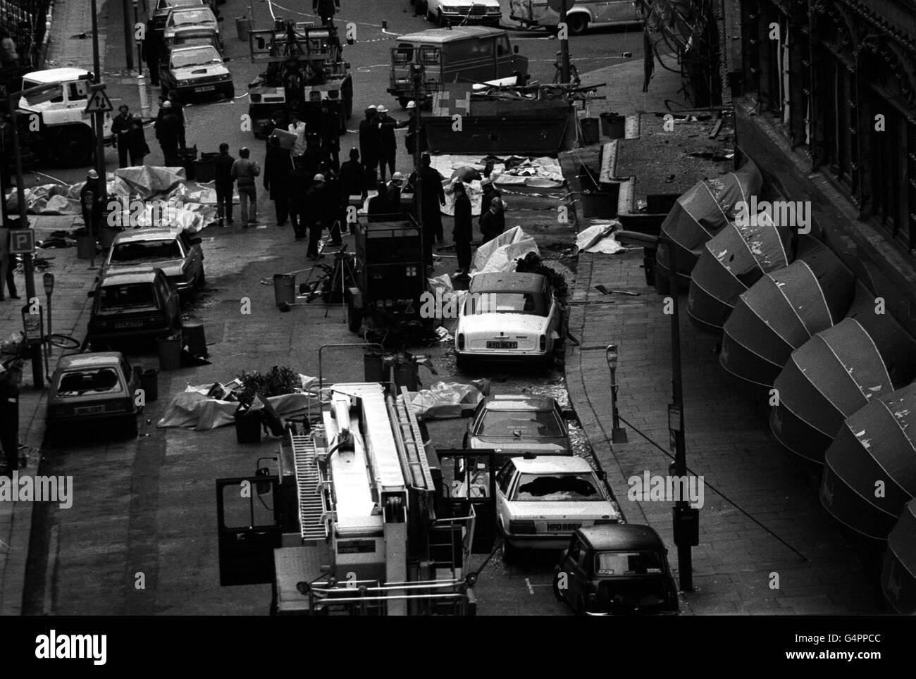 1980s police london hi-res stock photography and images - Alamy