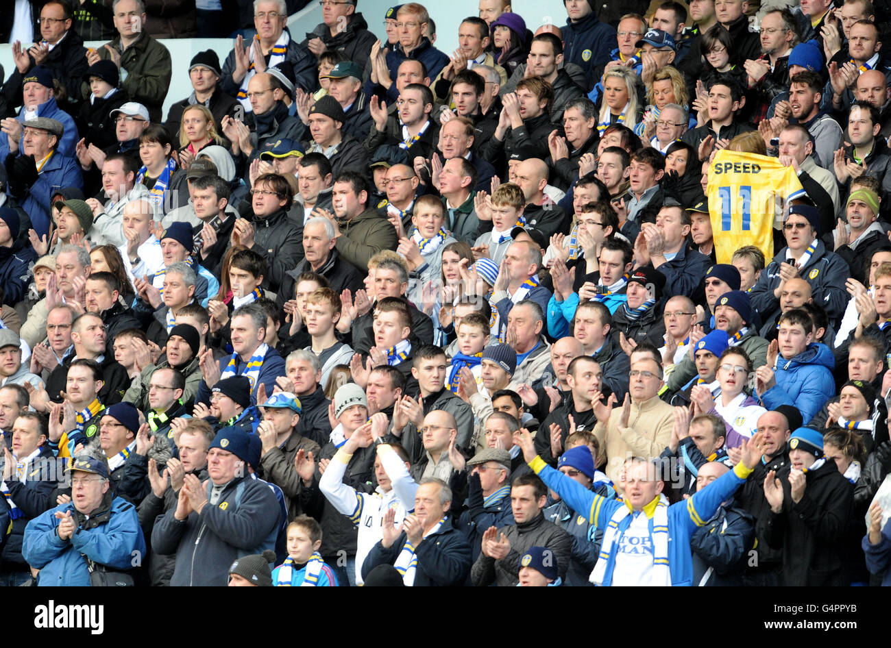 Soccer - npower Football League Championship - Leeds v Millwall ...