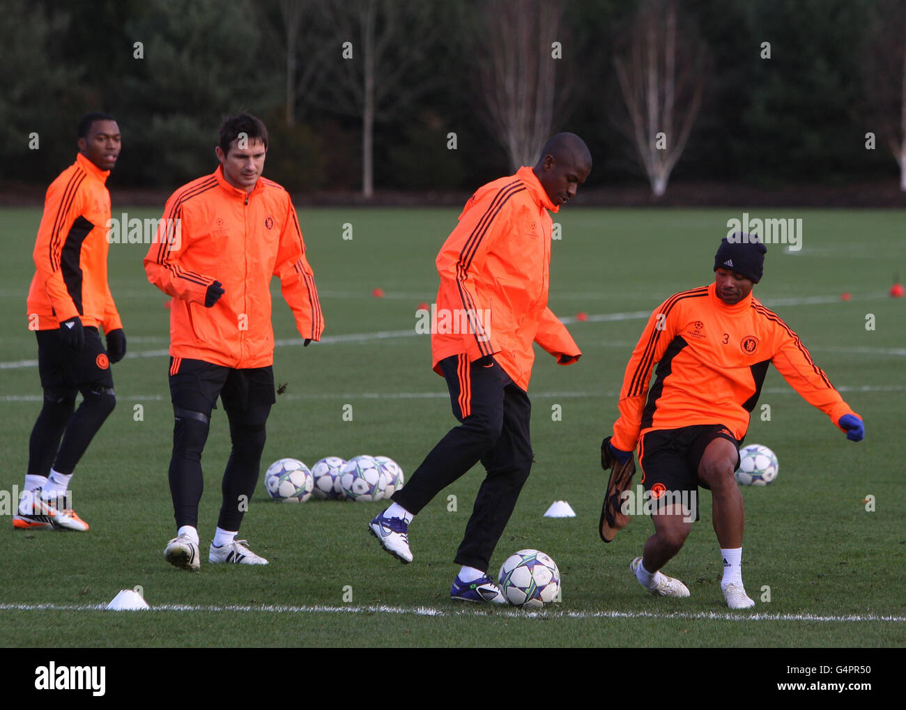 Ashley cole and ramires hi-res stock photography and images - Alamy