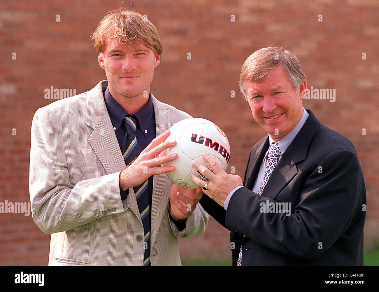 Manchester United boss Sir Alex Ferguson unveiled new signing Massimo ...