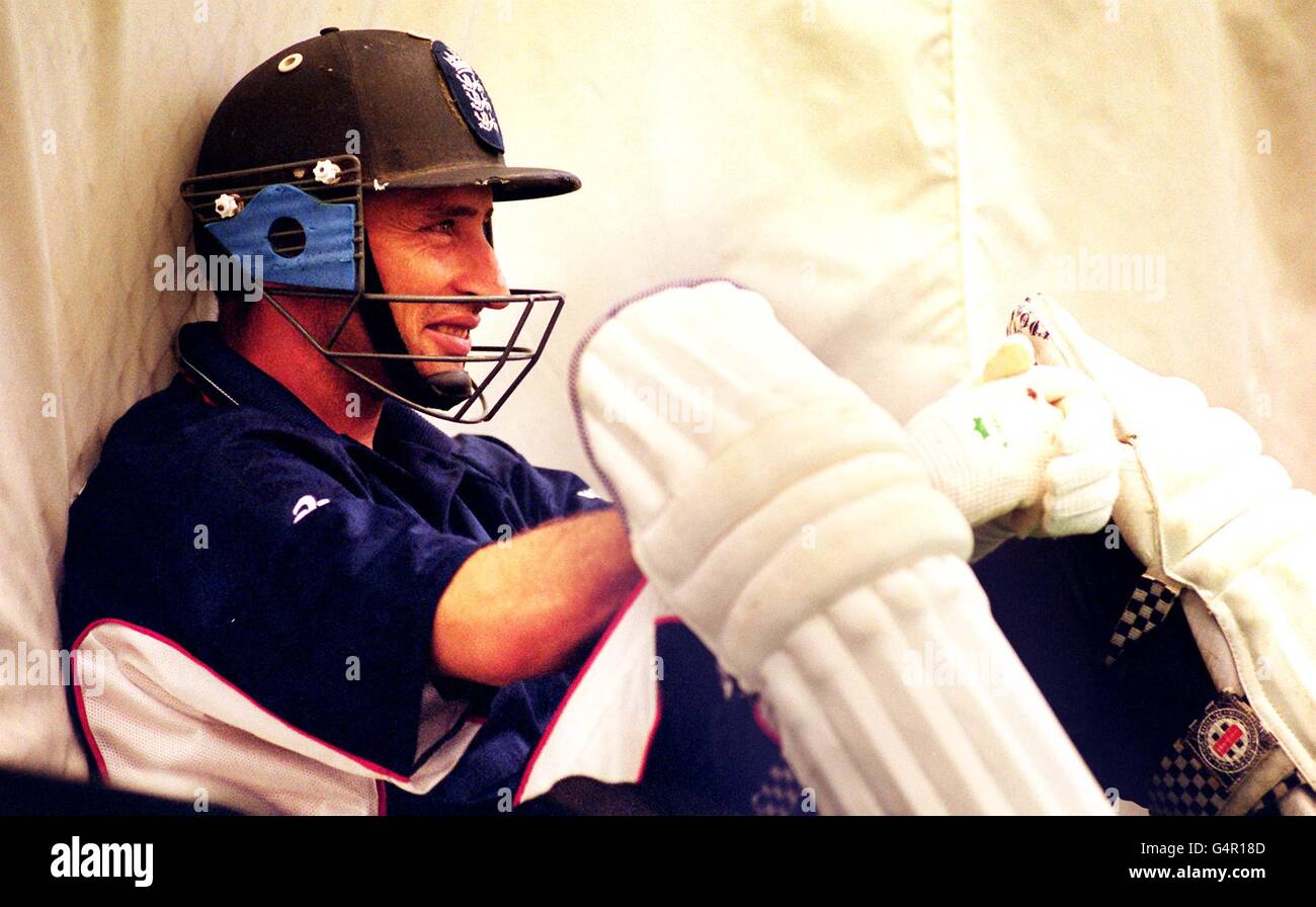 1 2 half length landscape smiling sport cricket hi-res stock ...