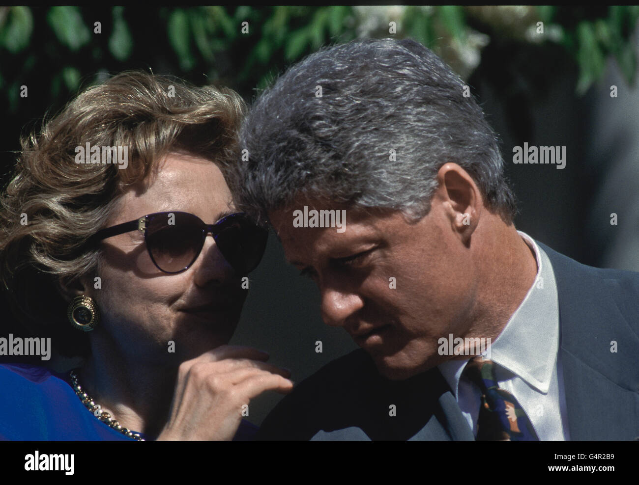 Hillary clinton sunglasses hi-res stock photography and images - Alamy