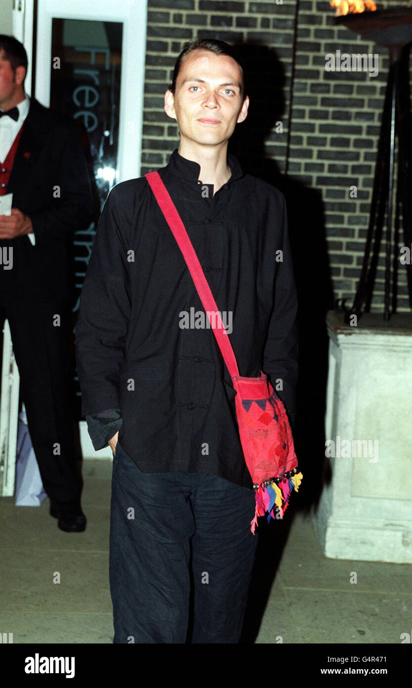 Fashion designer Matthew Williamson arrives at the Serpentine Gallery ...