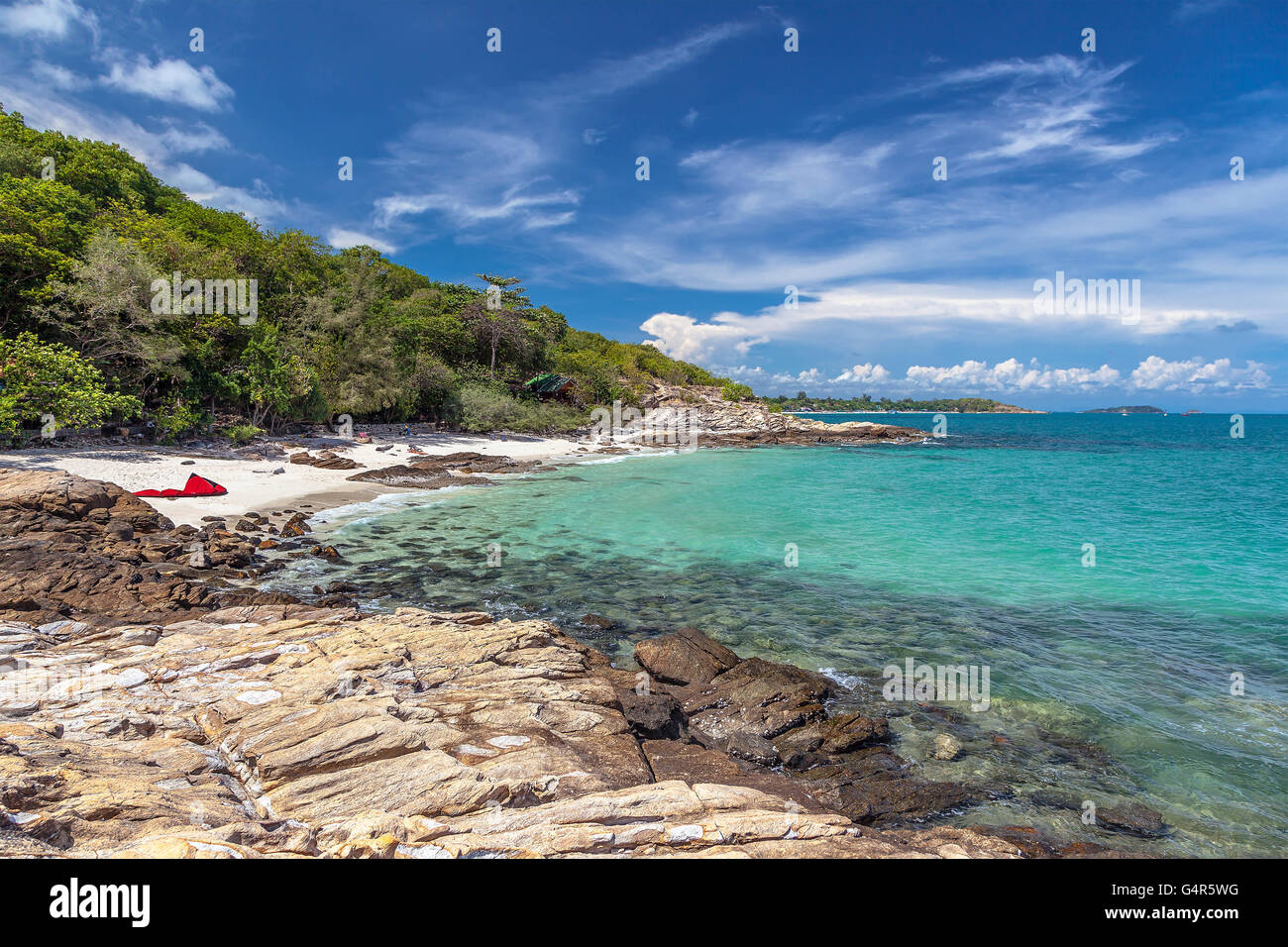 Ao Nuan Beach on the island of Koh Samet in Thailand Stock Photo - Alamy