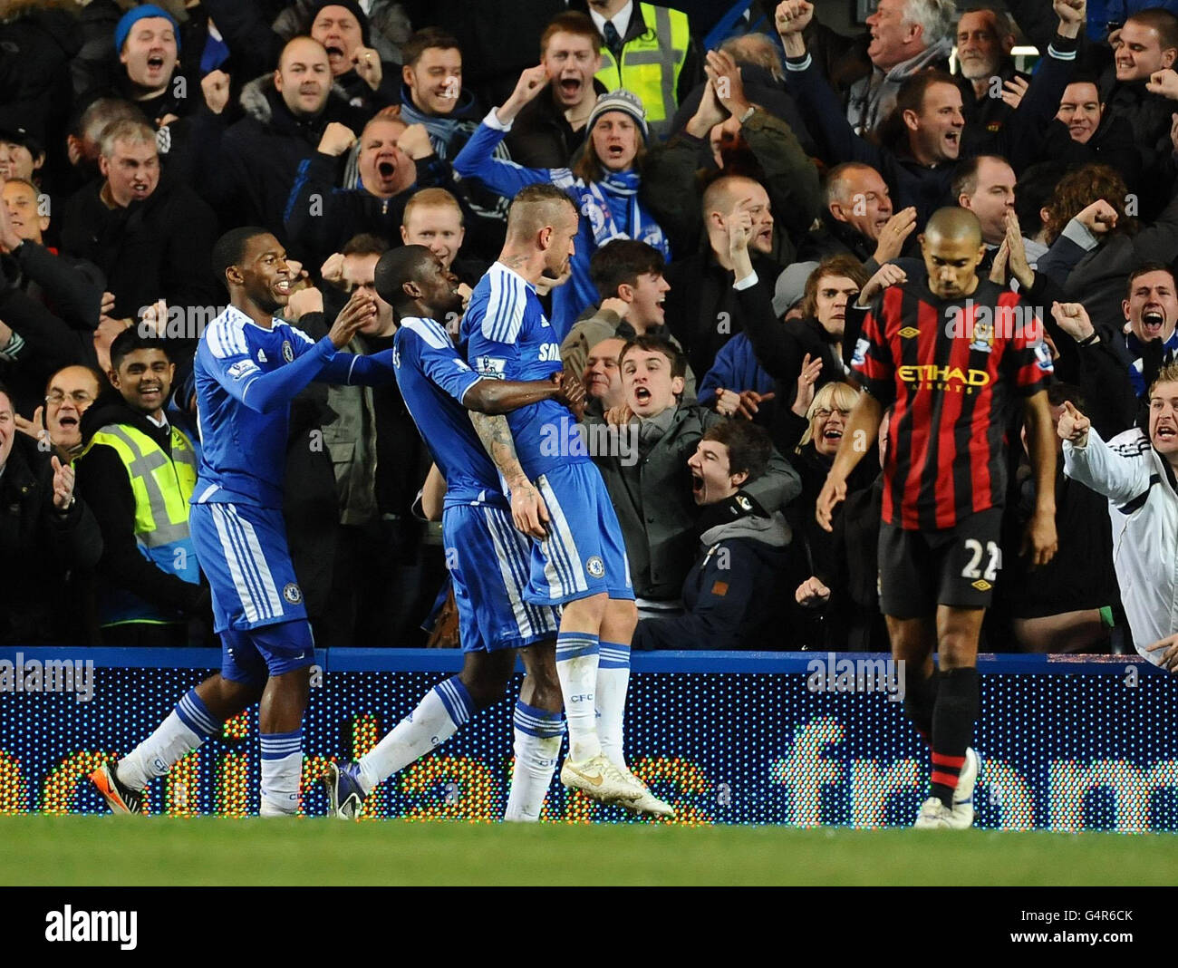 Chelsea's Raul Meireles (third from left) celebrates his goal as ...