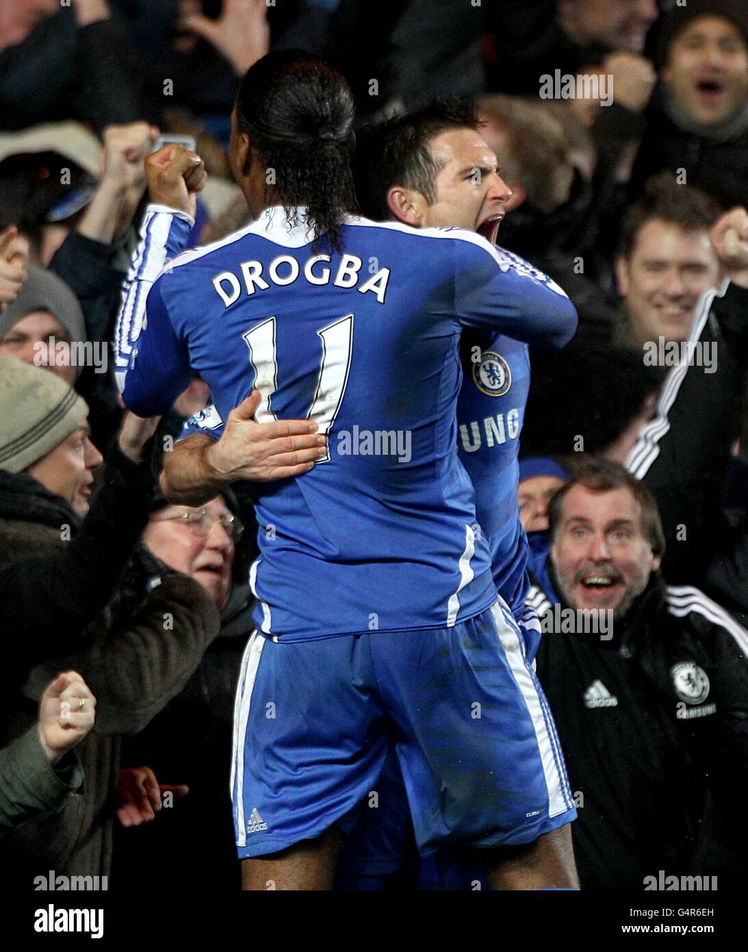 Chelsea's Frank Lampard (right) celebrates scoring his side's second ...