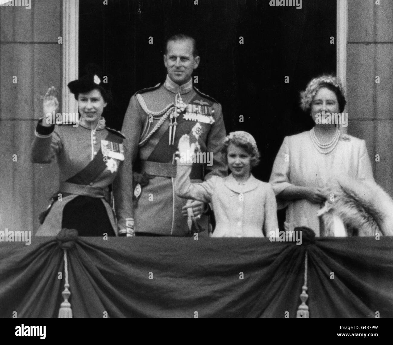Queen Elizabeth Ii Queen Mother Colour High Resolution Stock ...