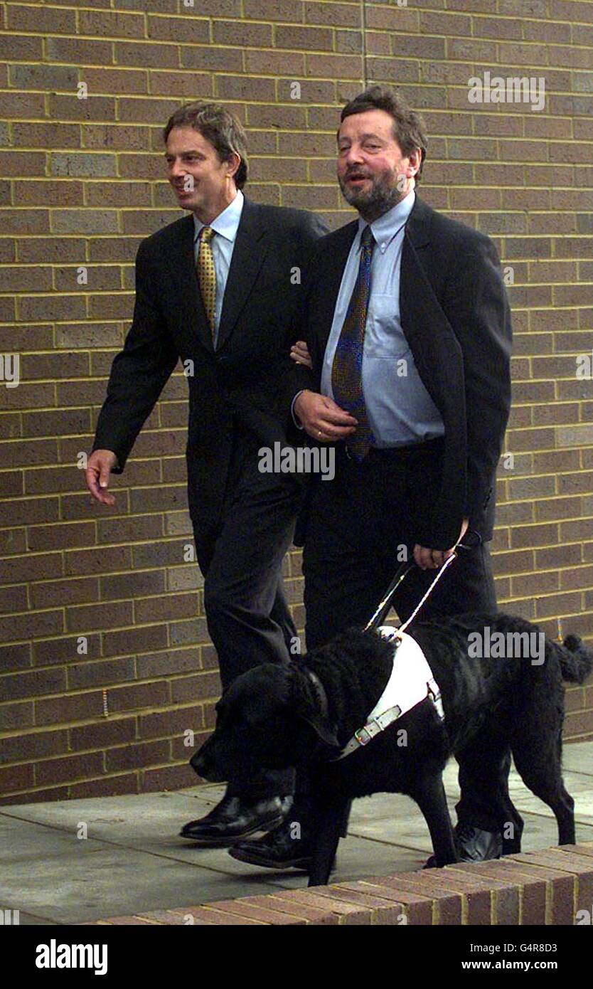 Prime Minister Tony Blair (left) and Education Secretary David Blunkett ...