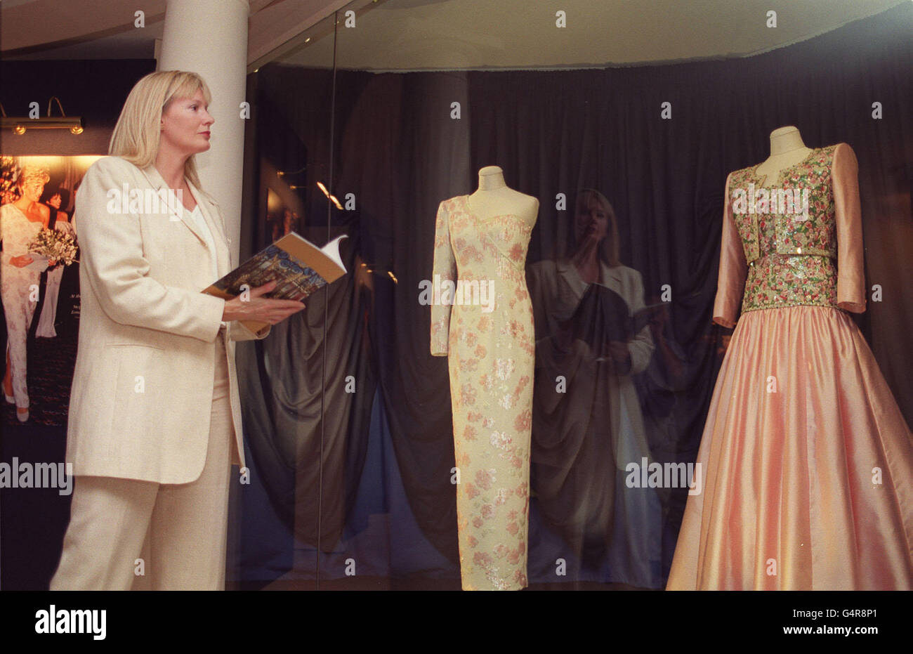 Princess of Wales/ dresses Stock Photo - Alamy