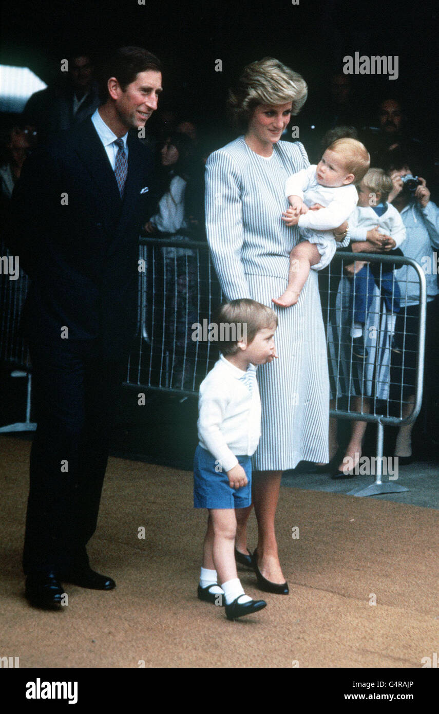 The Prince and Princess of Wales with their sons Prince William and ...