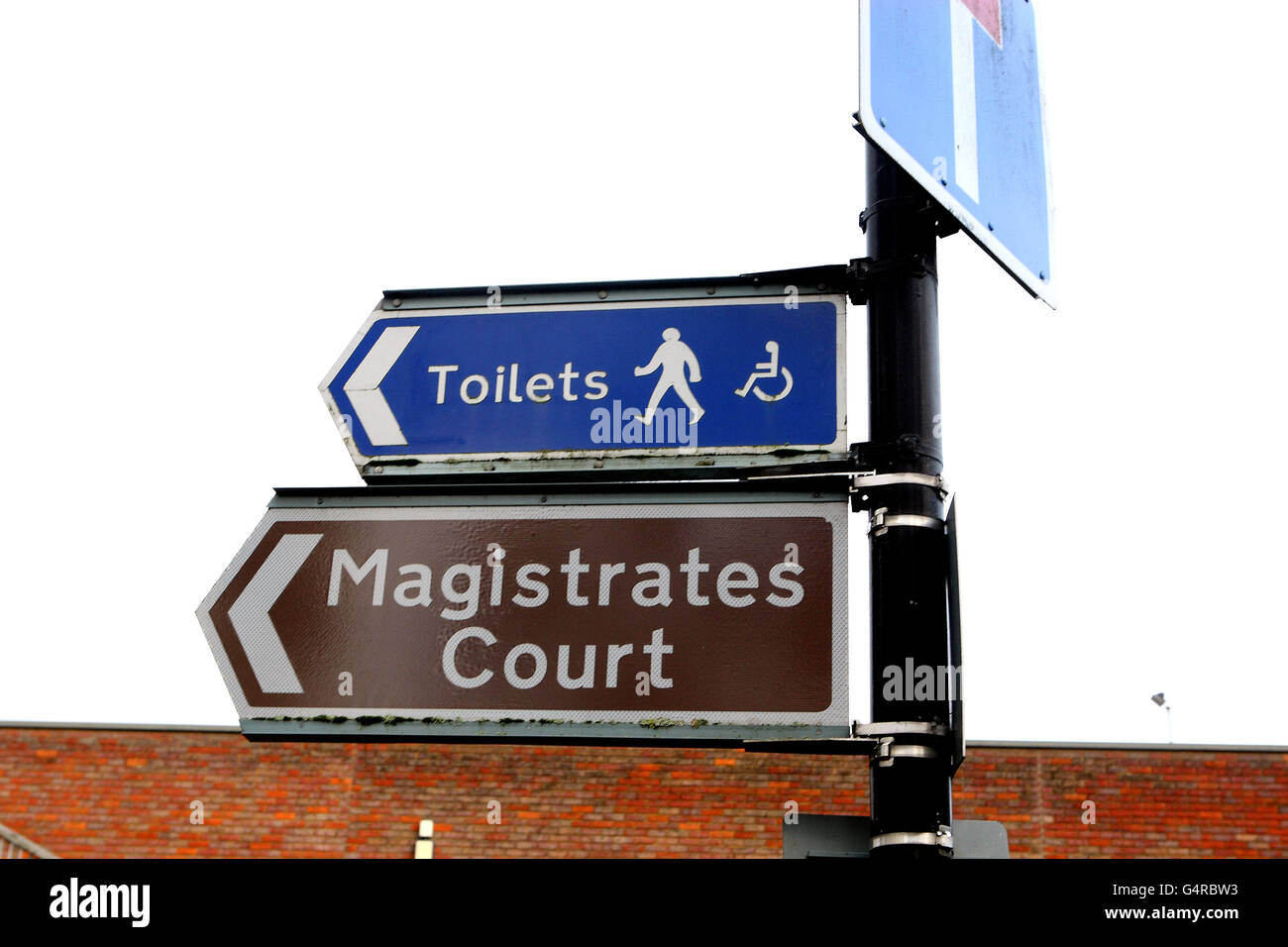 St Albans Magistrates Court Stock Photo - Alamy