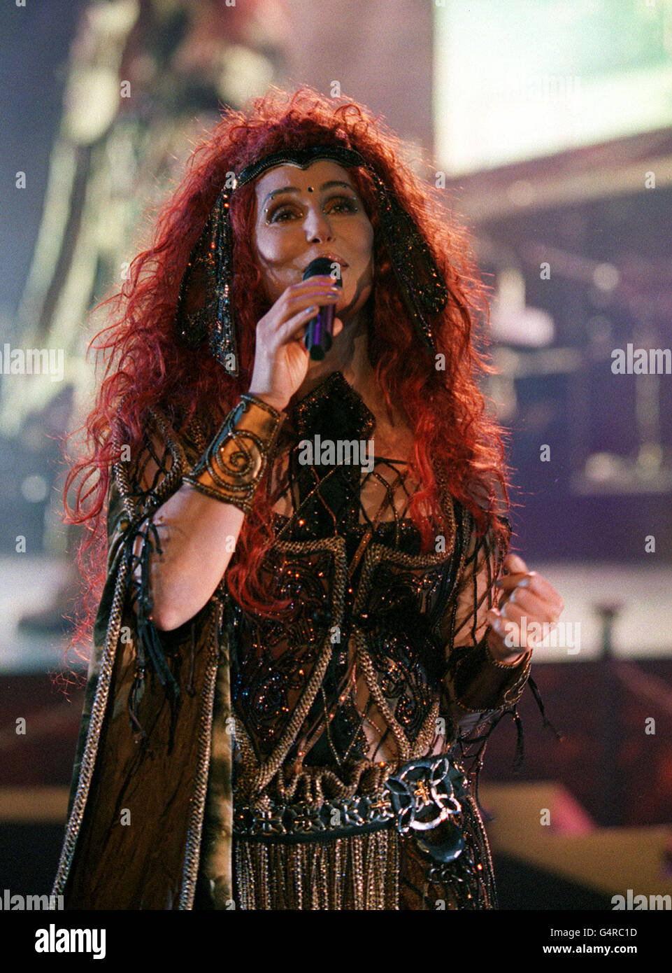 Wembley cher concert hi-res stock photography and images - Alamy