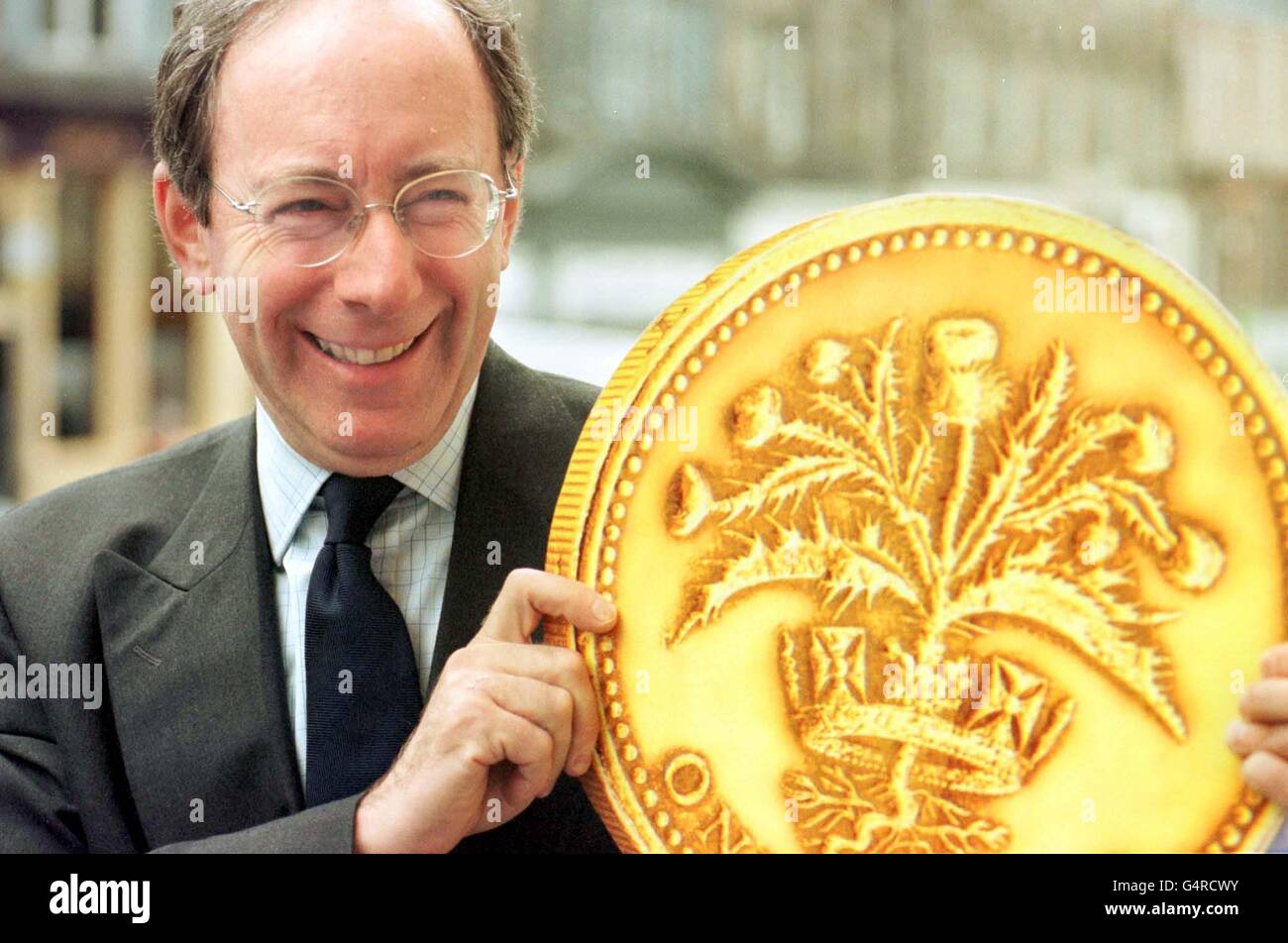 Rifkindresignspr hi-res stock photography and images - Alamy