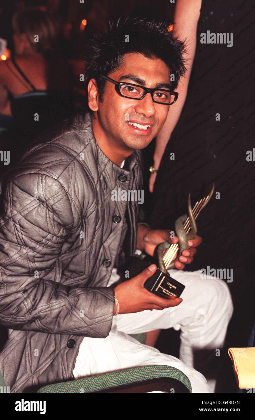 Percussionist talvin singh hi-res stock photography and images - Alamy