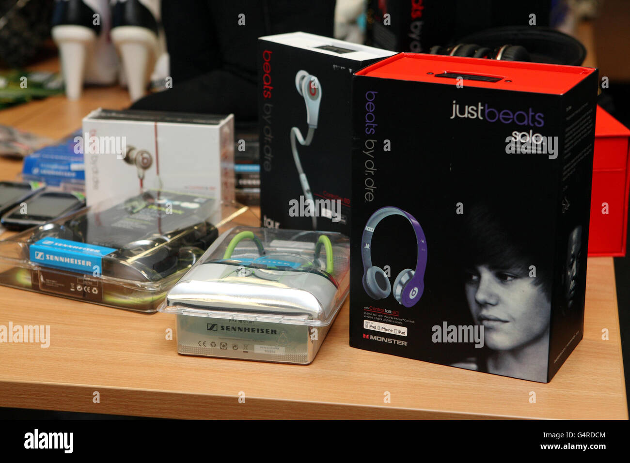 Counterfeit consumer goods hi-res stock photography and images - Alamy