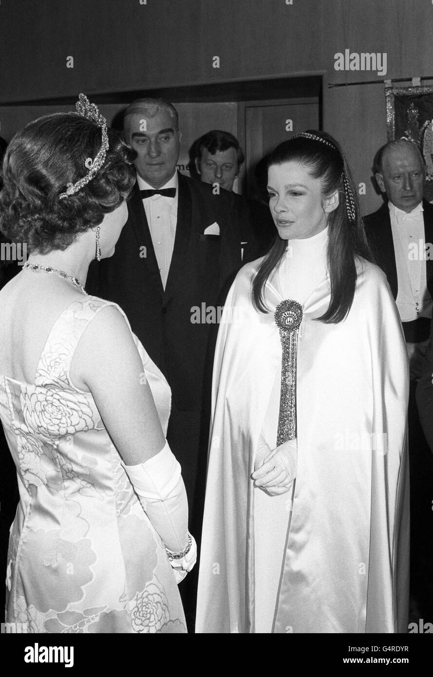 Genevieve bujold hi-res stock photography and images - Alamy