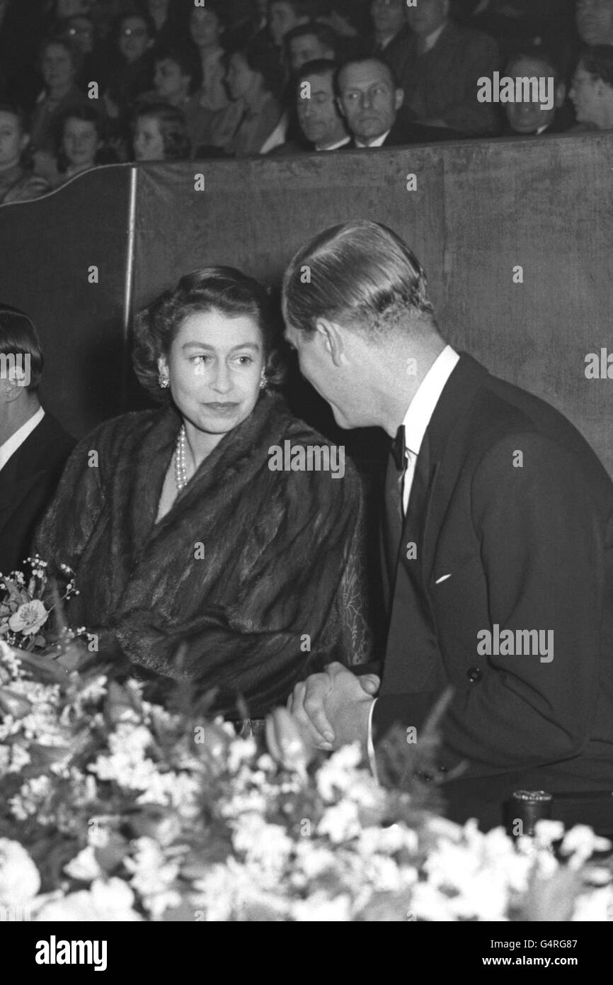 Bertram mills circus olympia hi-res stock photography and images - Alamy